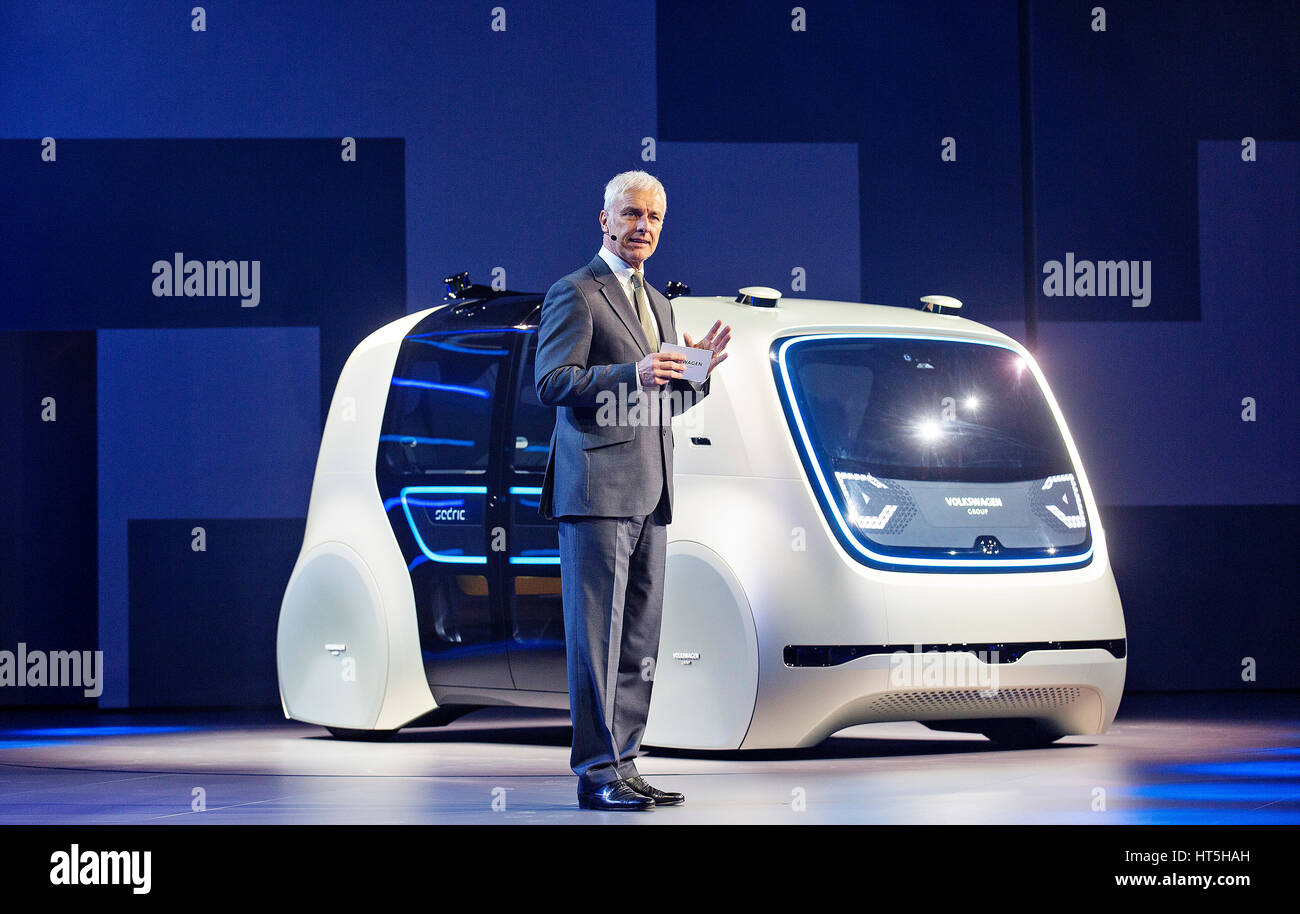 Matthias mueller hi-res stock photography and images - Alamy