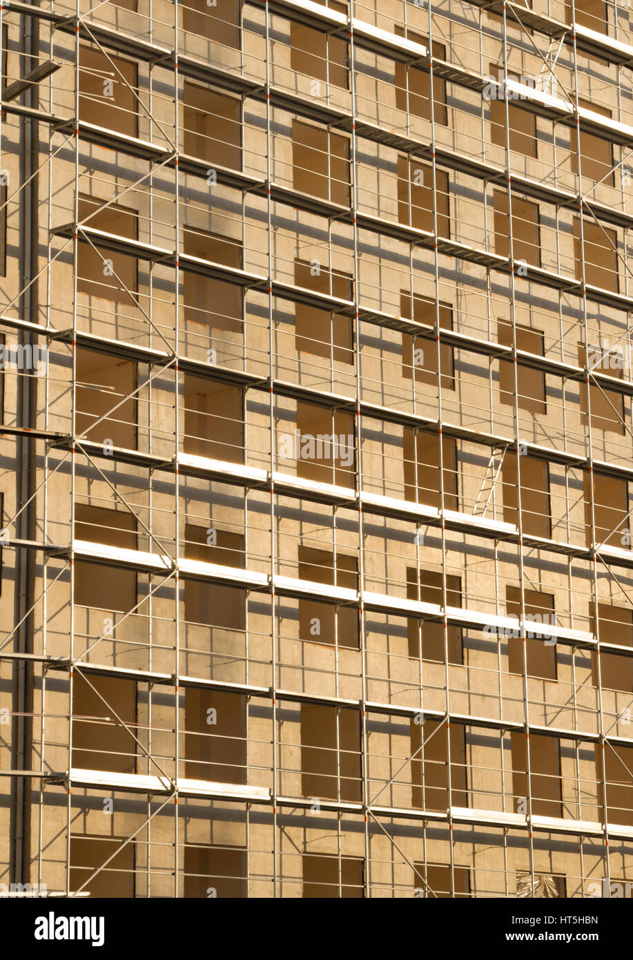 Construction site vertical hi-res stock photography and images - Alamy