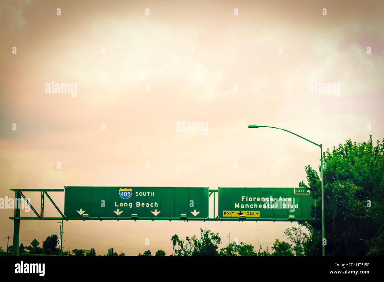 405 freeway sign in Los Angeles, California Stock Photo - Alamy