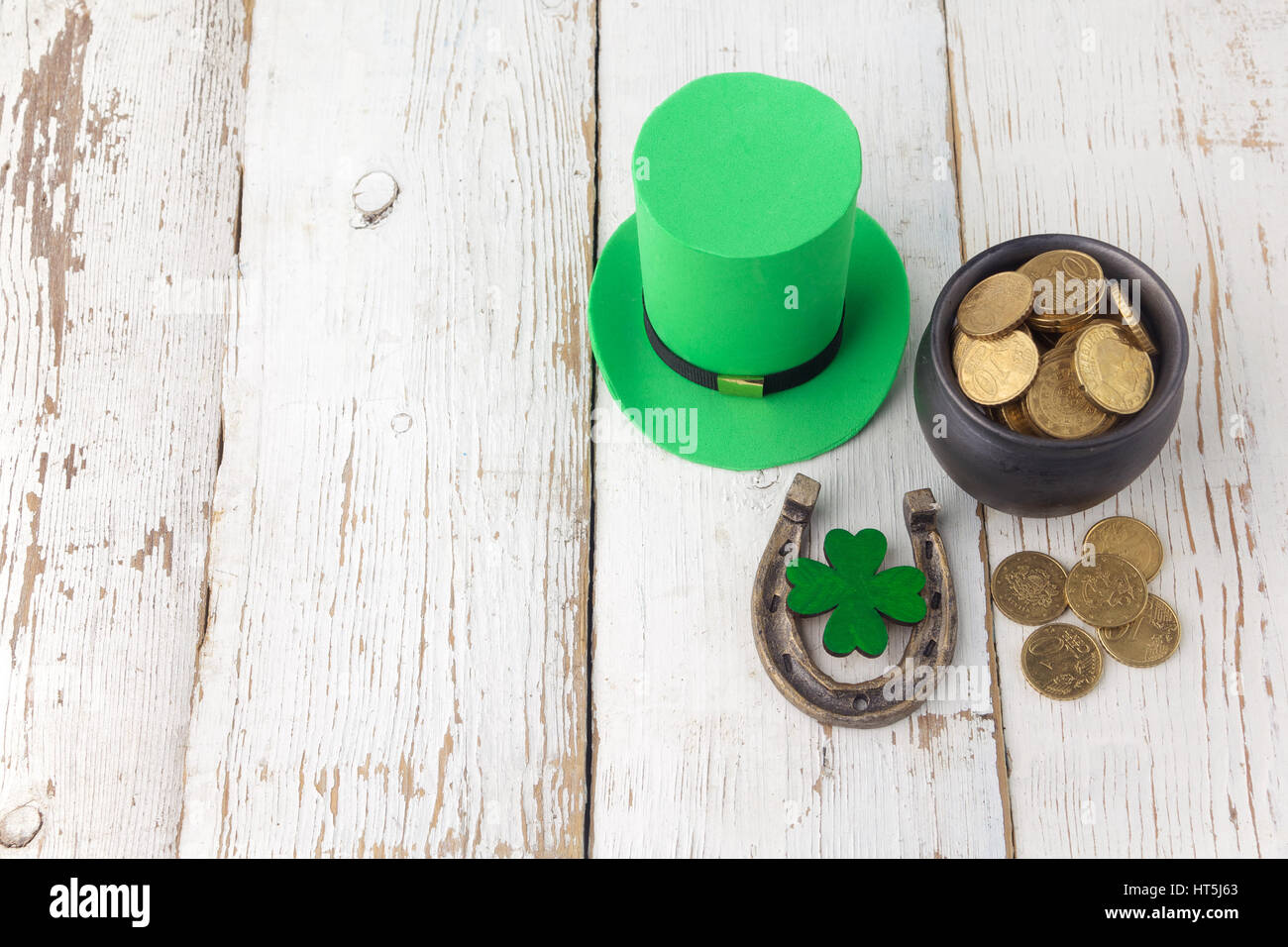 Happy St Patricks Day leprechaun hat with gold coins and lucky charms ...
