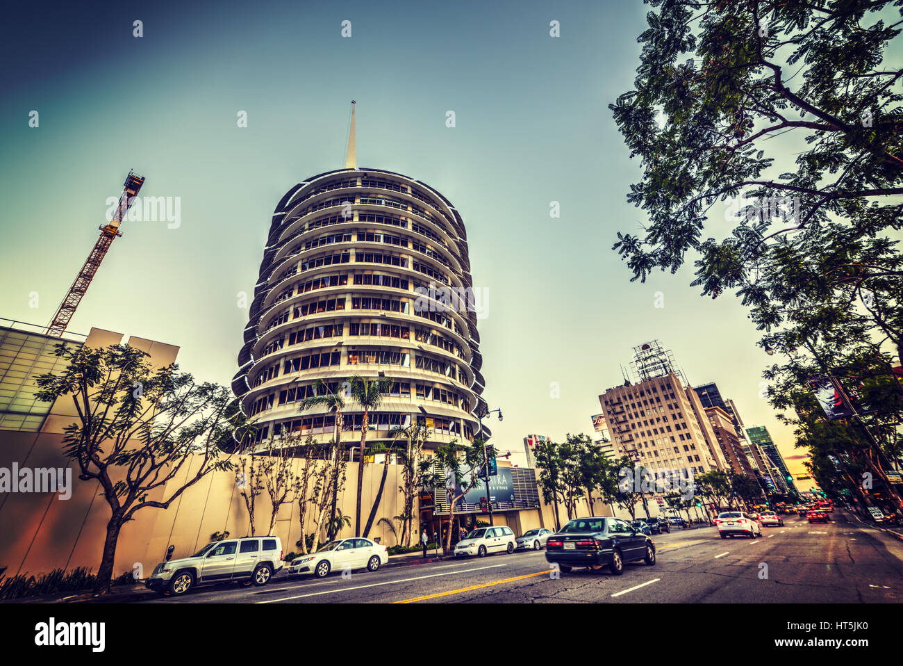 Capitol records building in hollywood hi-res stock photography and ...