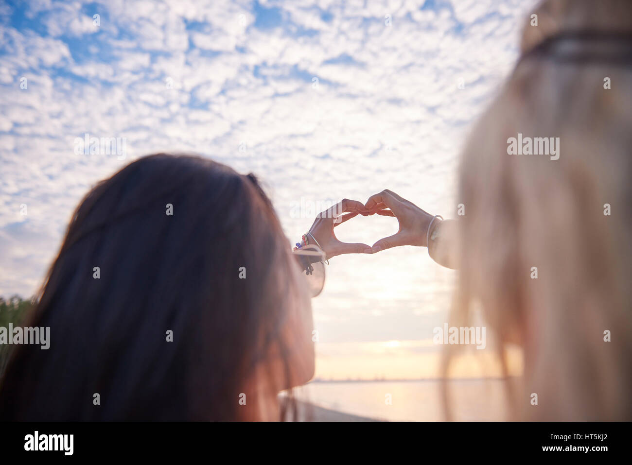 Symbol of wonderful and endless friendship Stock Photo - Alamy