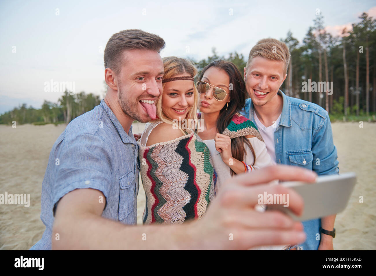 Funny mobilephone hi-res stock photography and images - Alamy