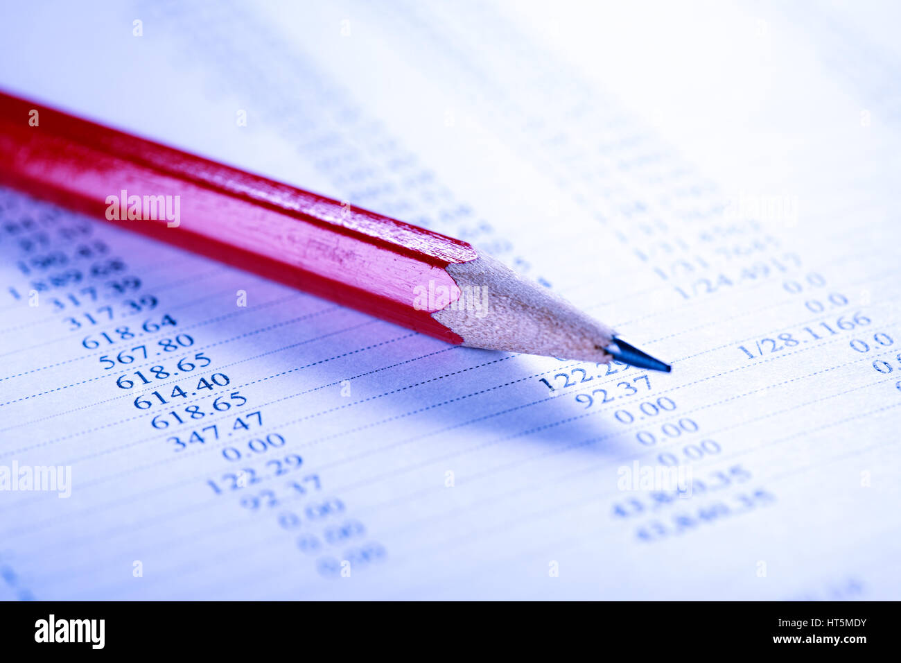 Operating budget and pencil in toning closeup Stock Photo - Alamy
