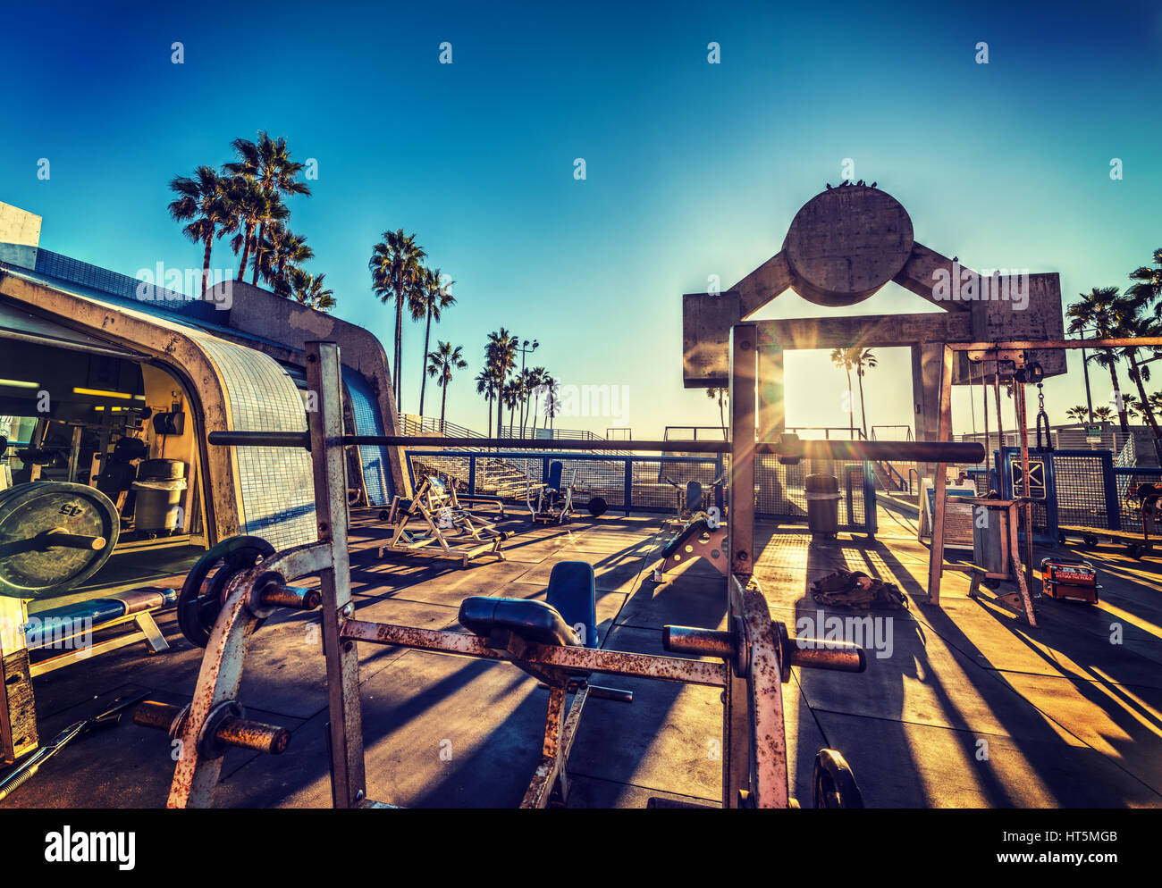 Famous muscle beach hi-res stock photography and images - Alamy