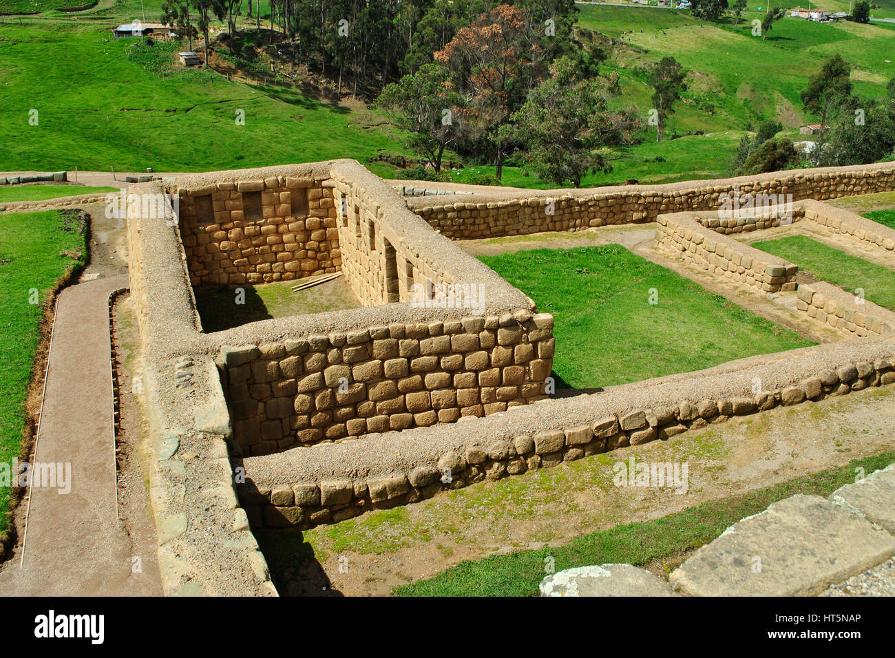 Ruinas ingapirca hi-res stock photography and images - Alamy