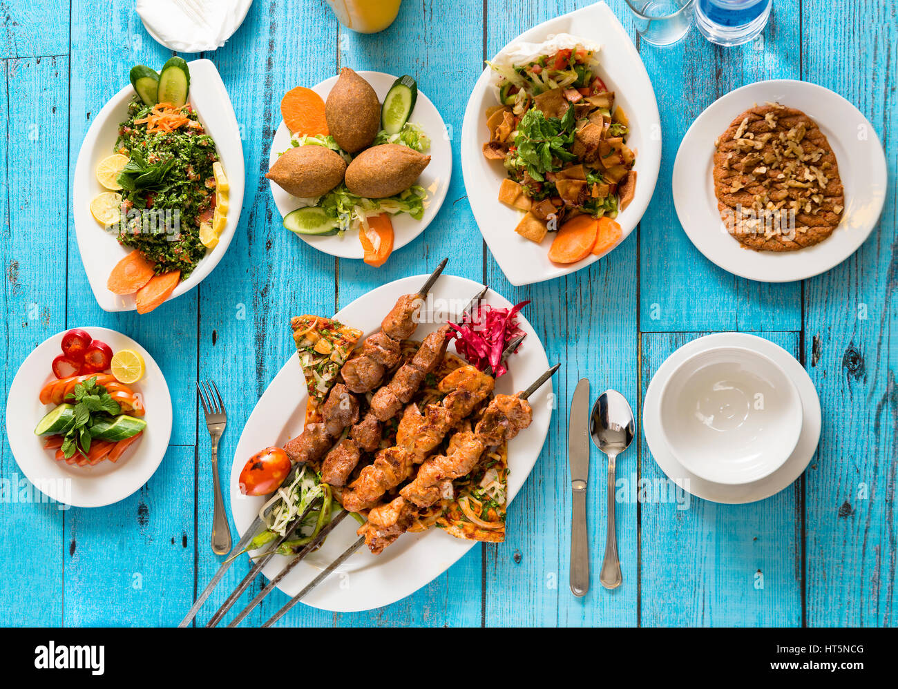 Barbecue kebab platter hi-res stock photography and images - Alamy