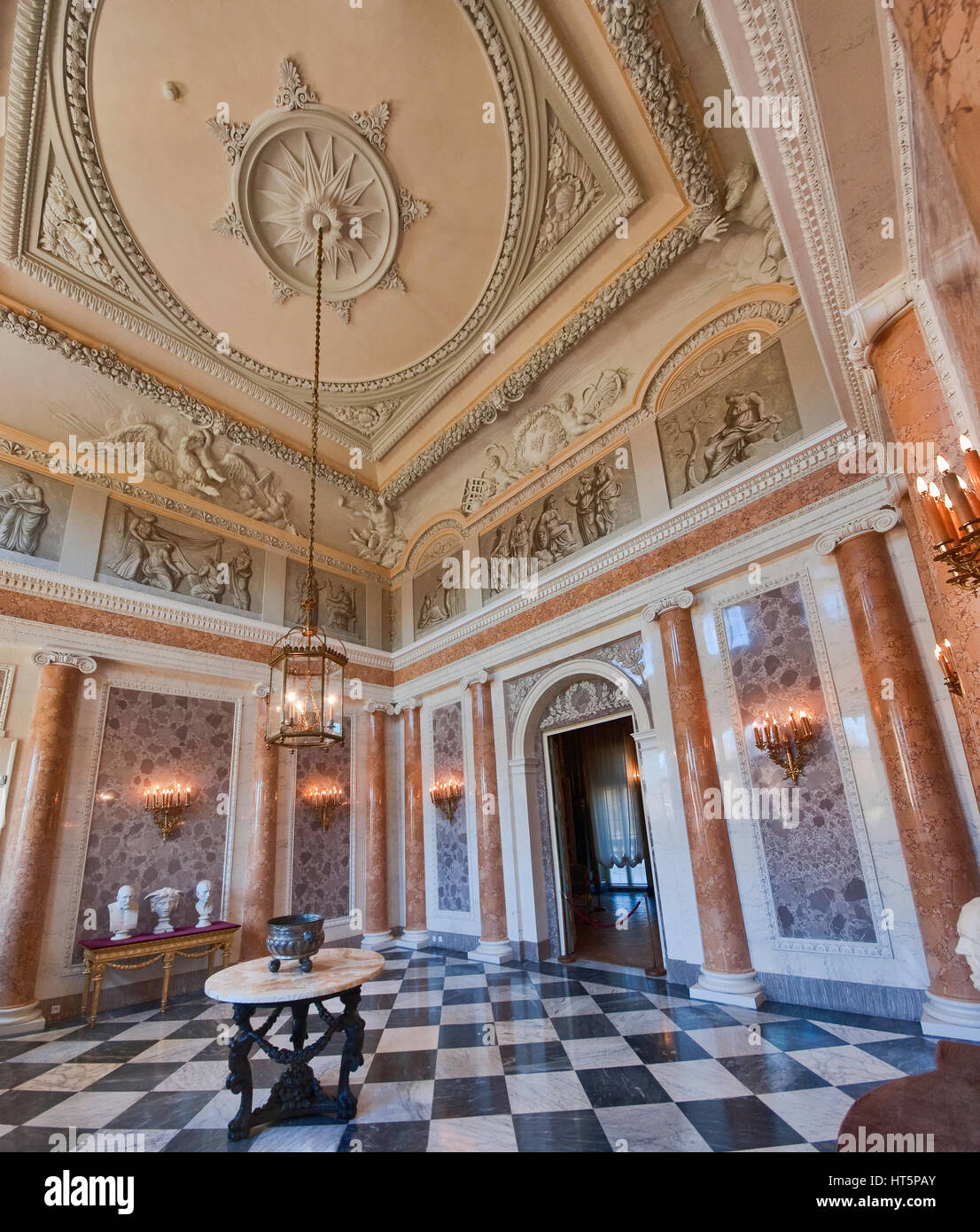 Entrance to interior view palace hi-res stock photography and images ...