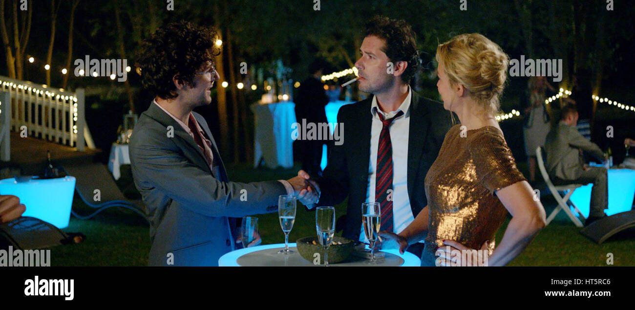 VICTORIA, (aka IN BED WITH VICTORIA), from left, Vincent Lacoste ...