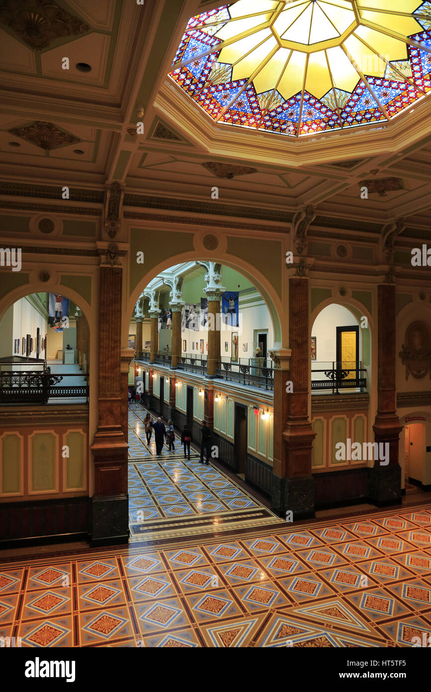 Classic office interior art hi-res stock photography and images - Alamy