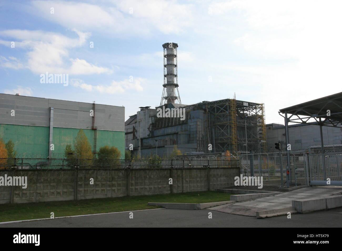 exploded reactor 4 from Chernobyl power plant Stock Photo - Alamy