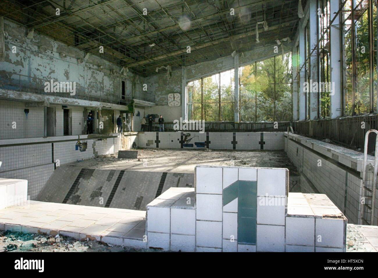 Abandoned swimming pool in Pripyat, the ghost town in the Chernobyl ...