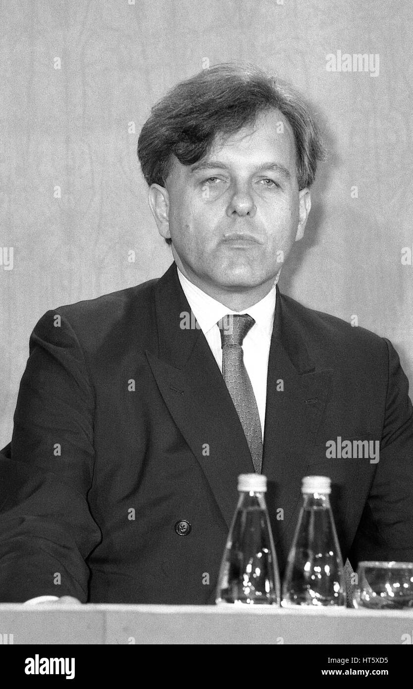 Minister of state in the home office hi-res stock photography and ...