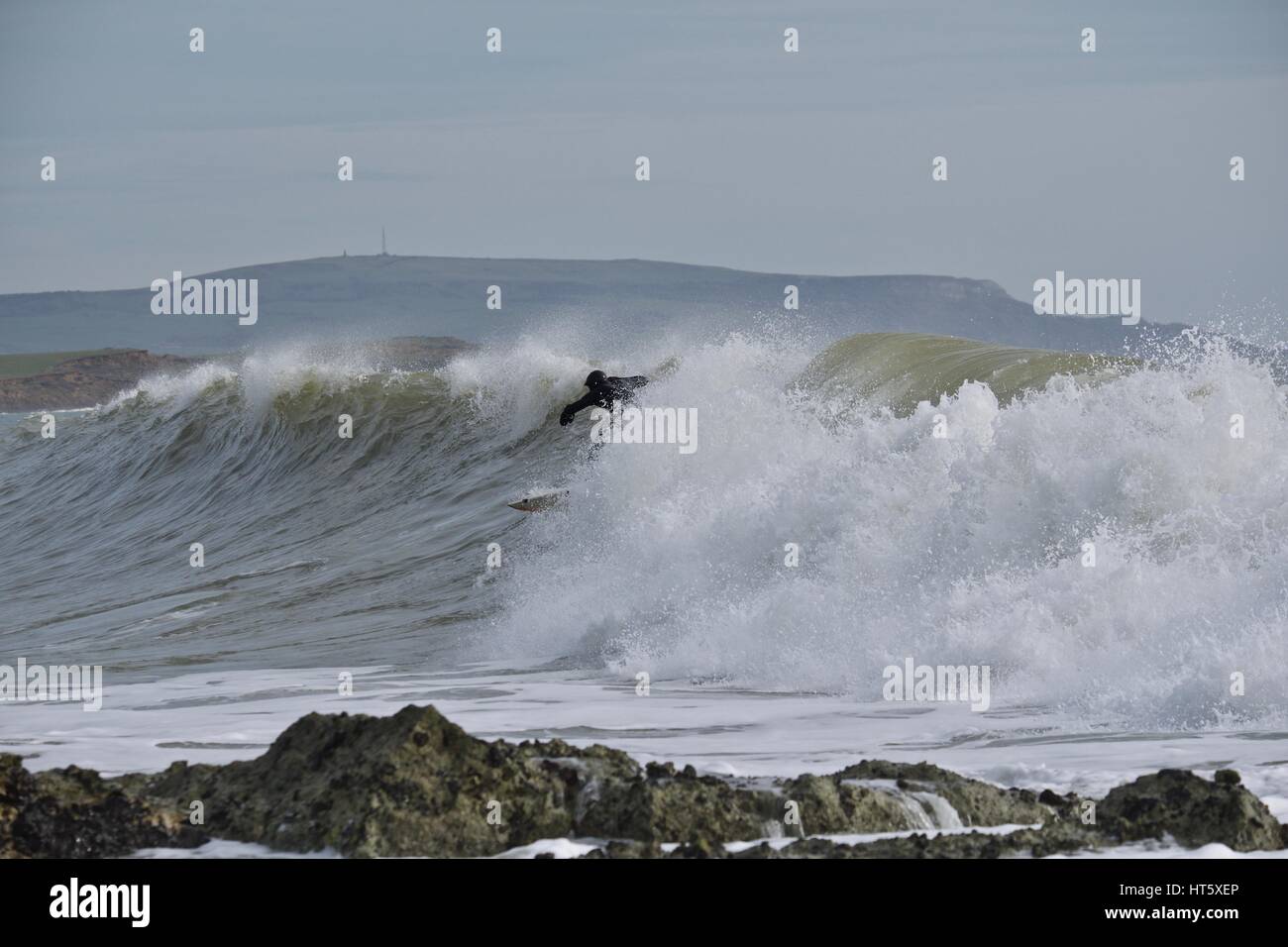 Freshwater surfing hi-res stock photography and images - Alamy
