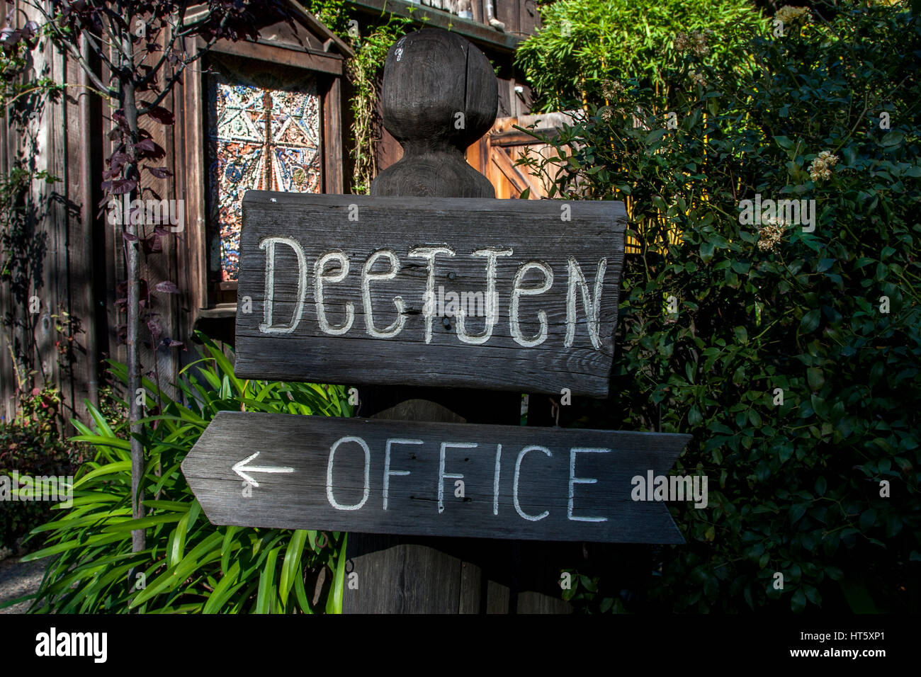 Deetjen's Big Sur Inn in Big Sur California is on the National Register ...