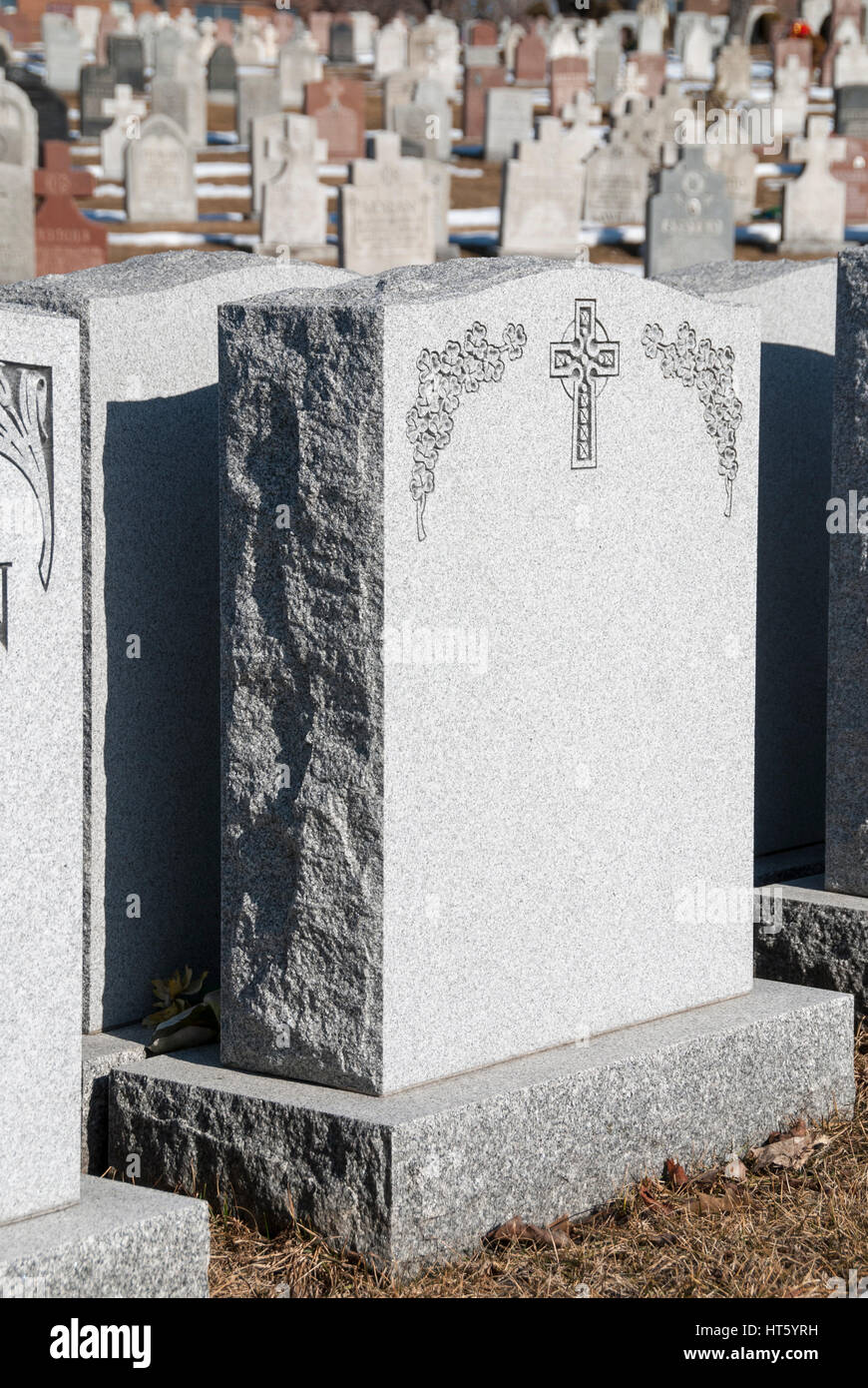 Grave headstone tombstone blank hi-res stock photography and images - Alamy