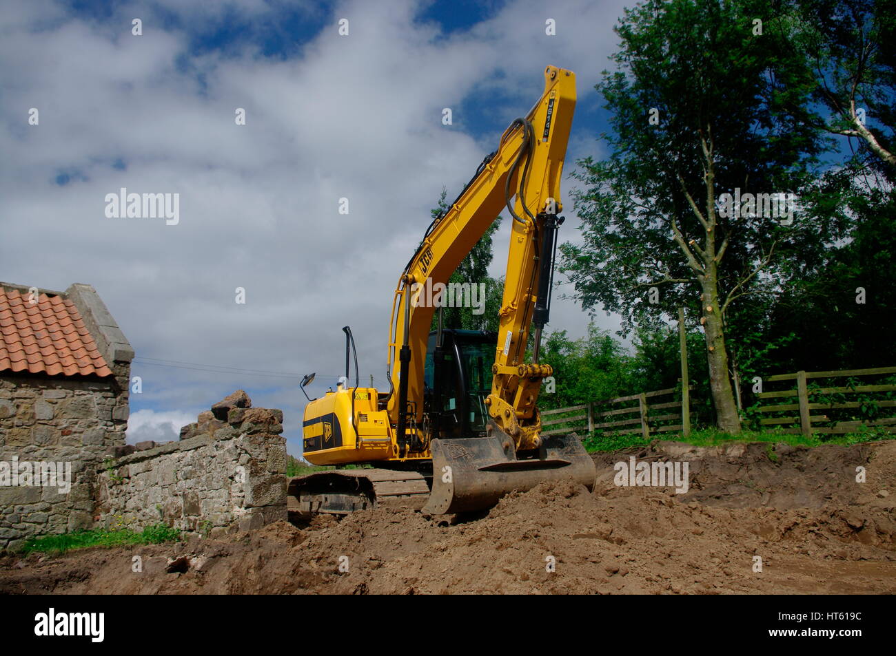 Jcb js145 tracked excavator hi-res stock photography and images - Alamy