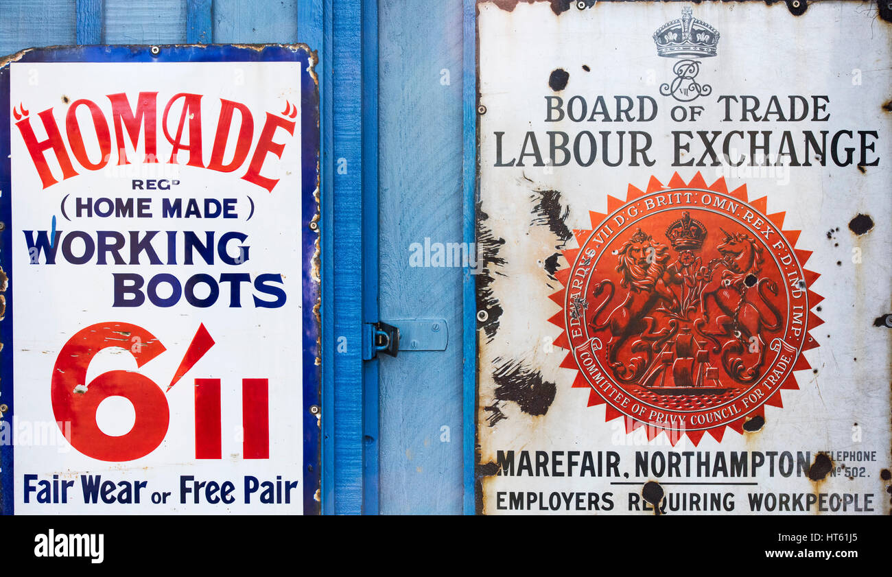 1950s signs hi-res stock photography and images - Alamy