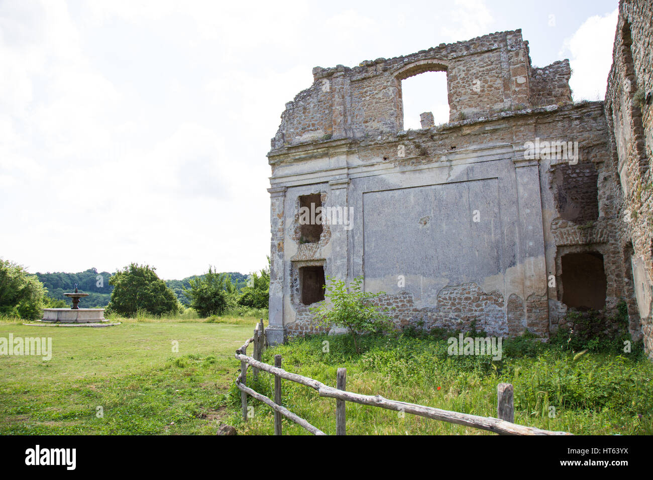 Ancient monterano hi-res stock photography and images - Alamy