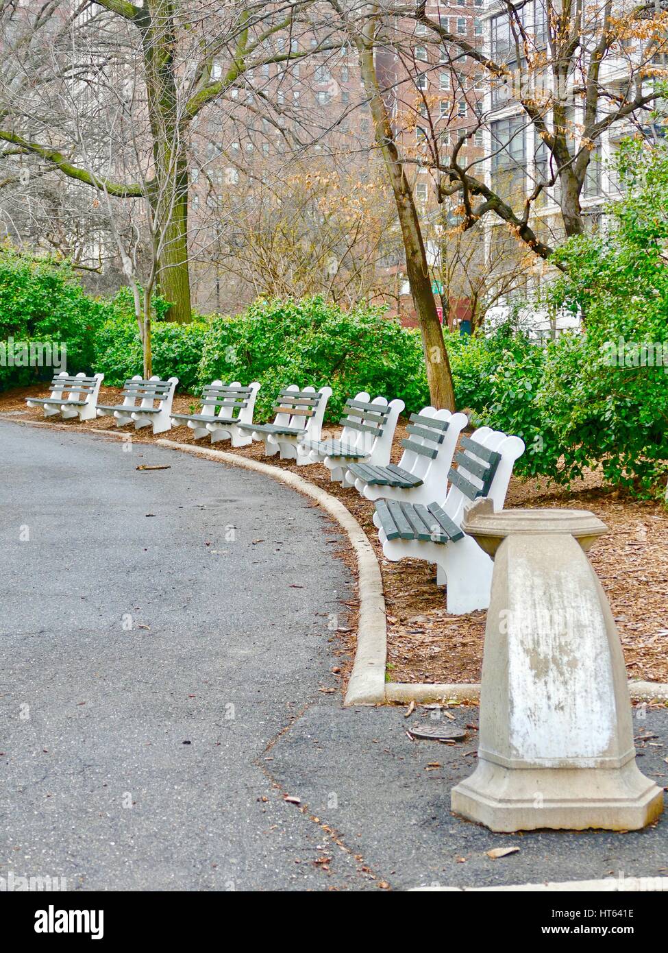 Green and white public benches, New York, New York, USA Stock Photo - Alamy