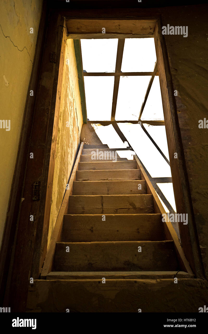 Hospital stairs hi-res stock photography and images - Alamy