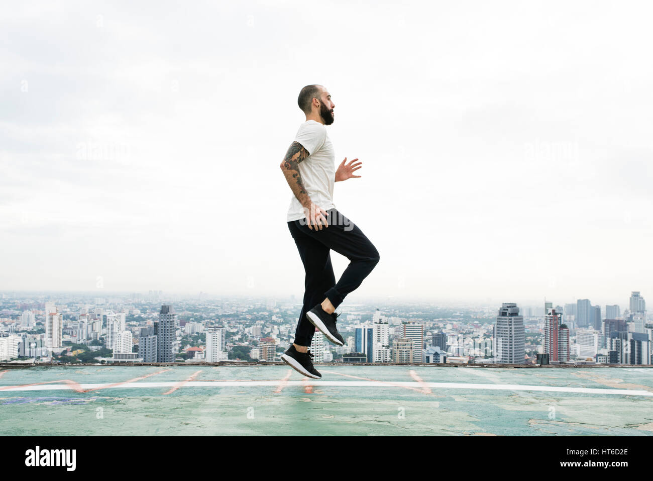Rooftop workout hi-res stock photography and images - Alamy