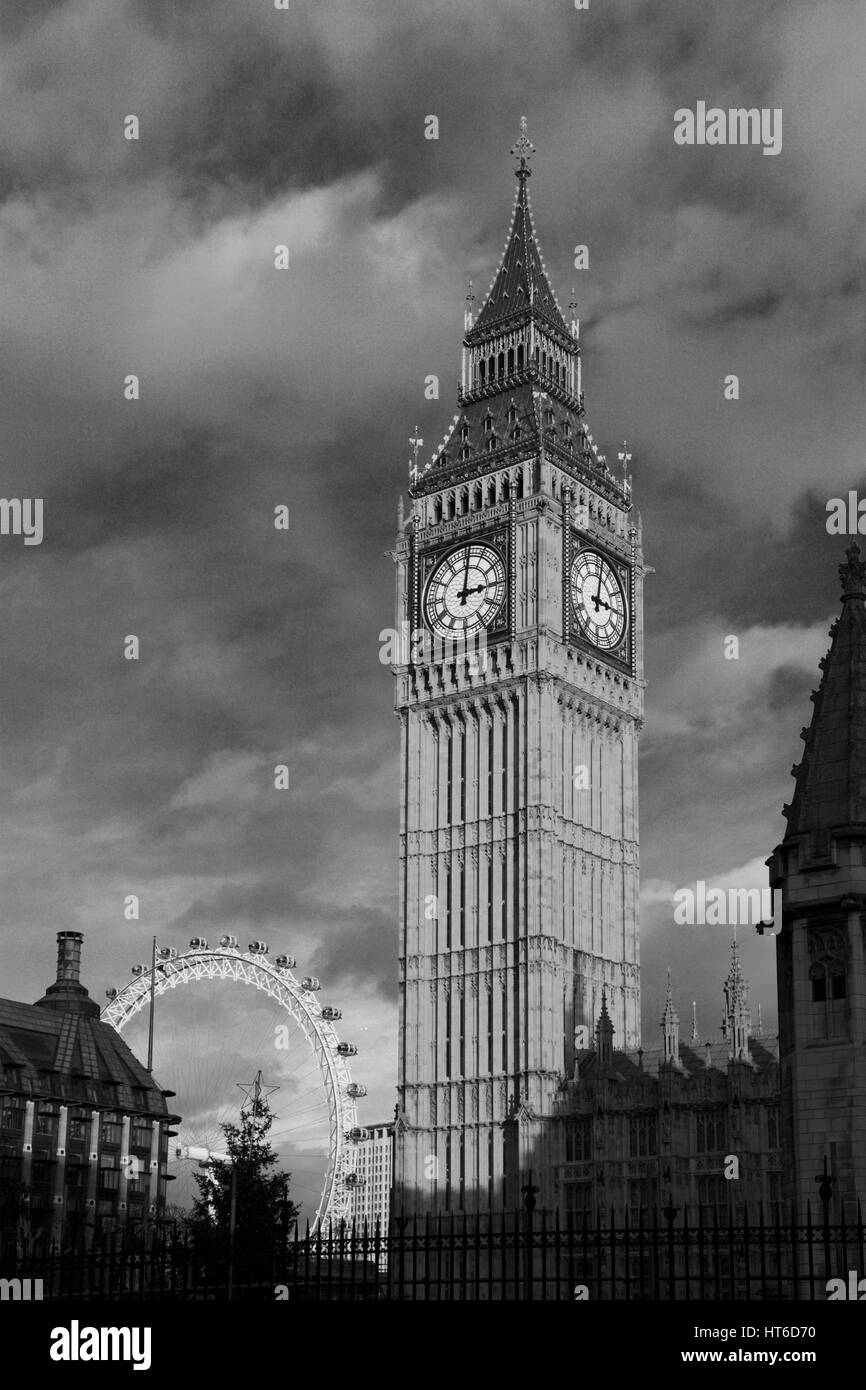 Big ben building in sun hi-res stock photography and images - Alamy