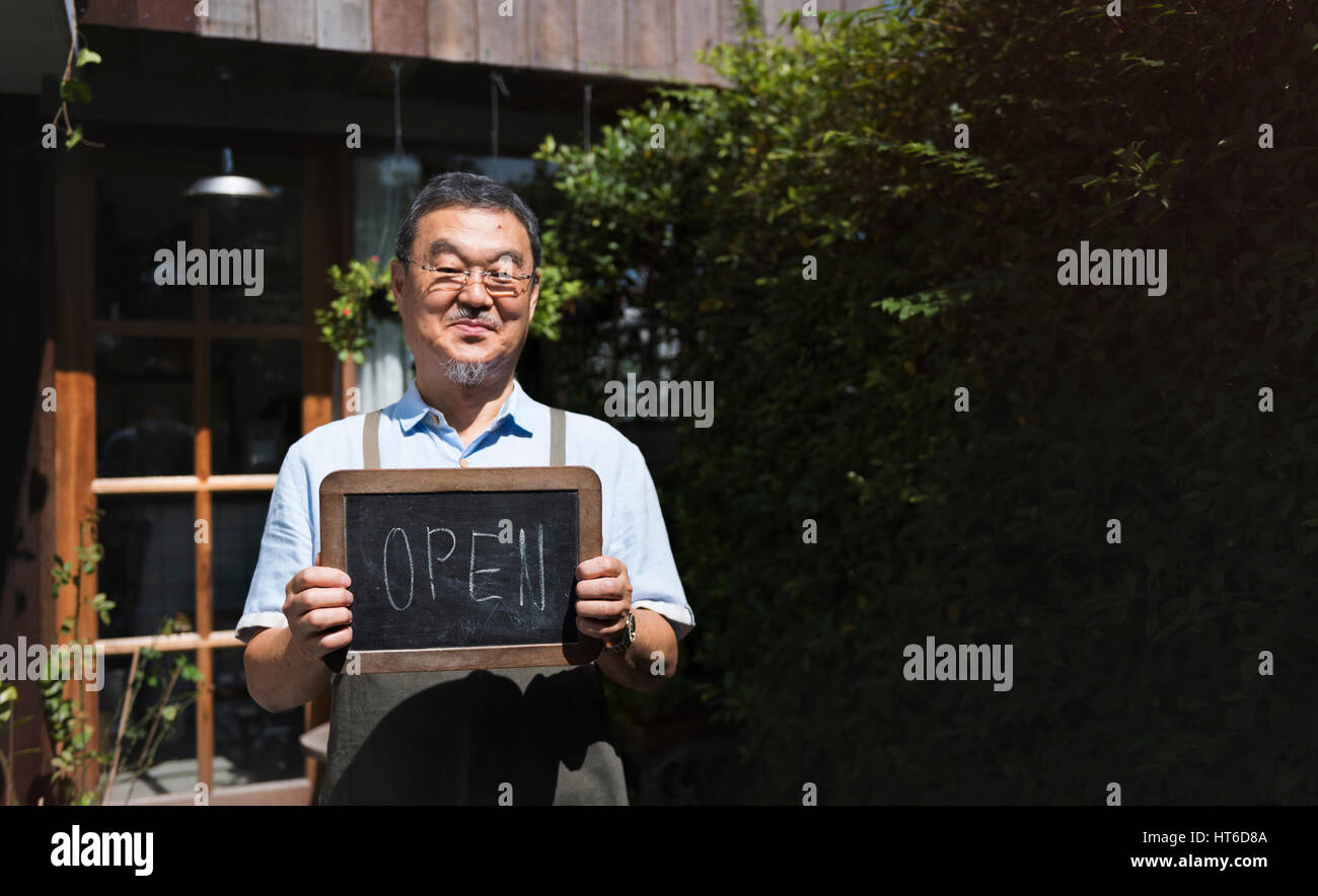 Cafe Open Shop Retail Welcome Notice Retail Front Stock Photo - Alamy