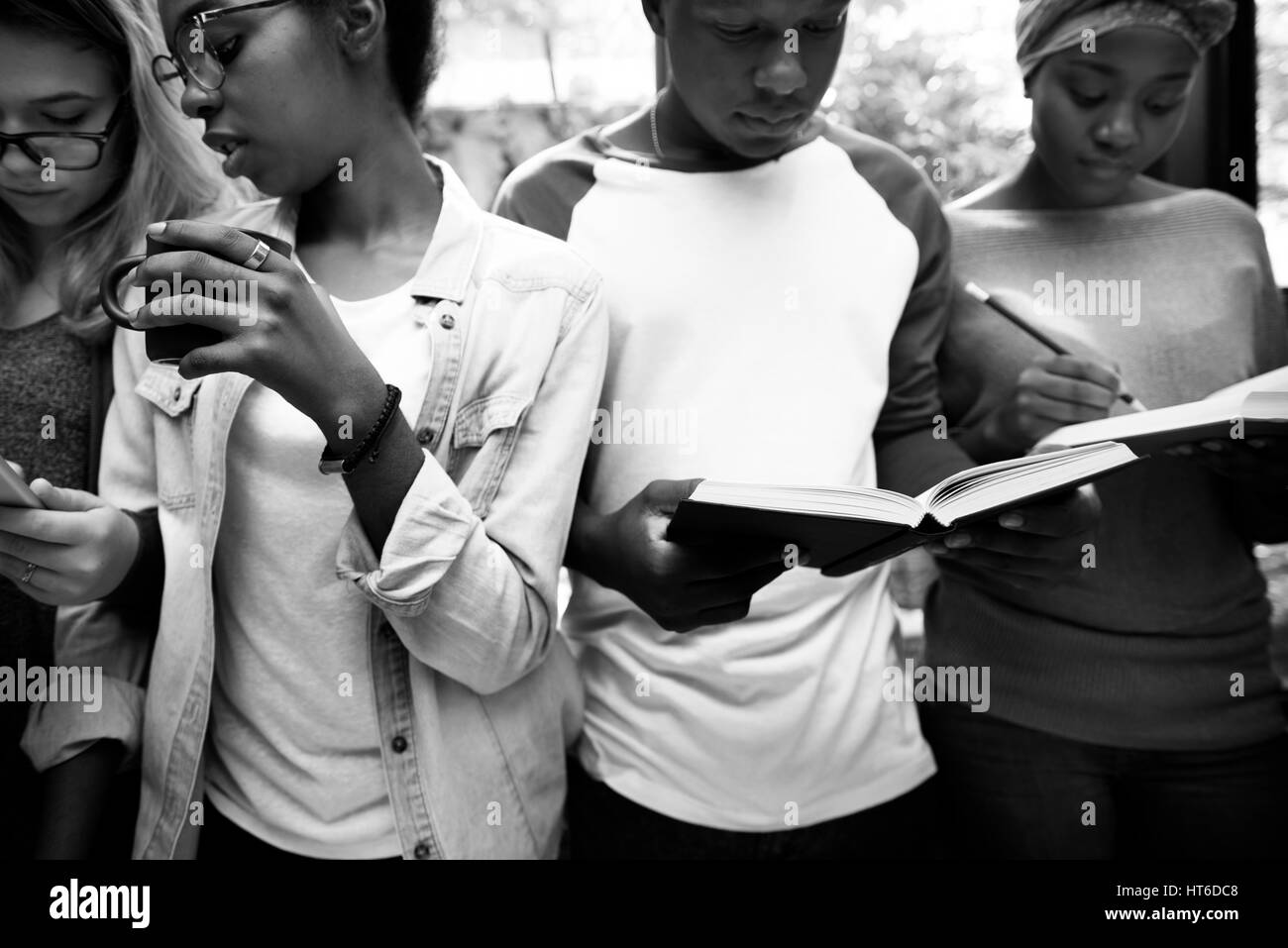 Group diverse multiethnic people Black and White Stock Photos & Images ...
