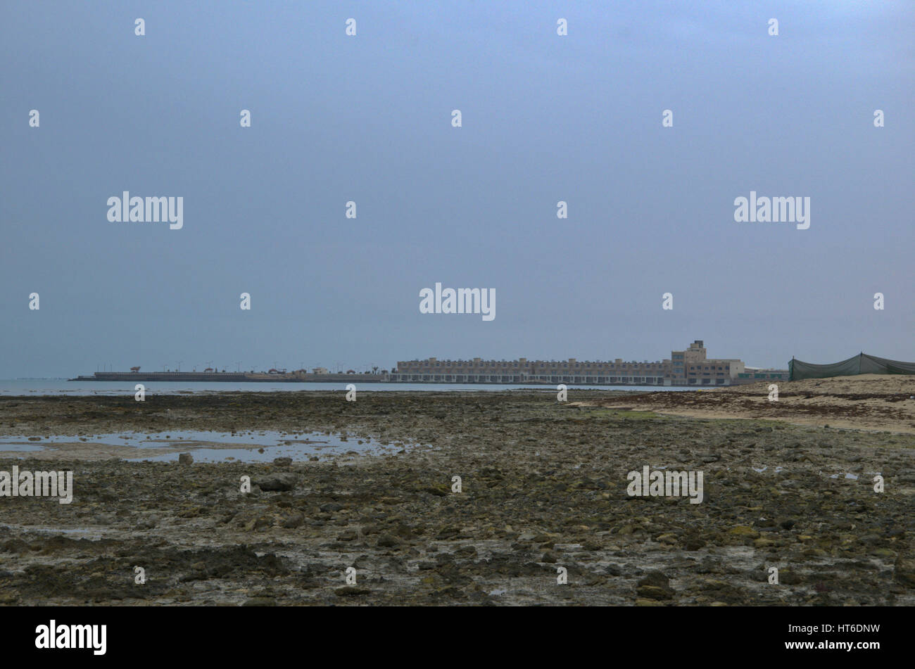 Beautiful rocky beach al hi-res stock photography and images - Alamy
