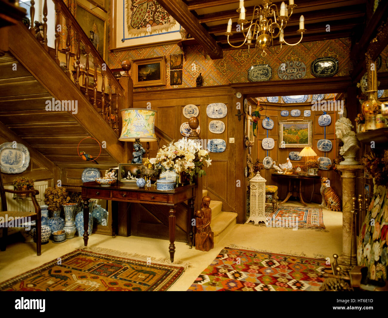 Victorian entrance hall Stock Photo - Alamy