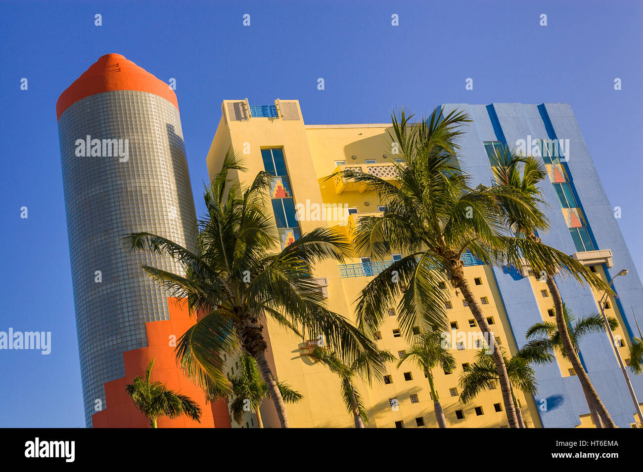 Building buildings florida hi-res stock photography and images - Alamy
