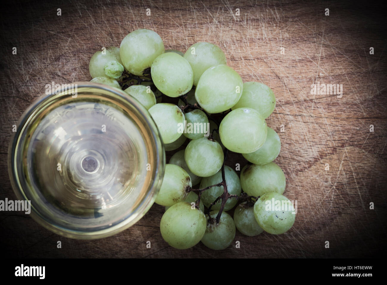 Italian white wine with grapefruit Stock Photo - Alamy
