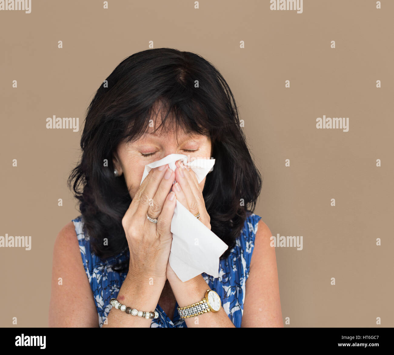 Woman Tissue Crying Sneezing Concept Stock Photo - Alamy