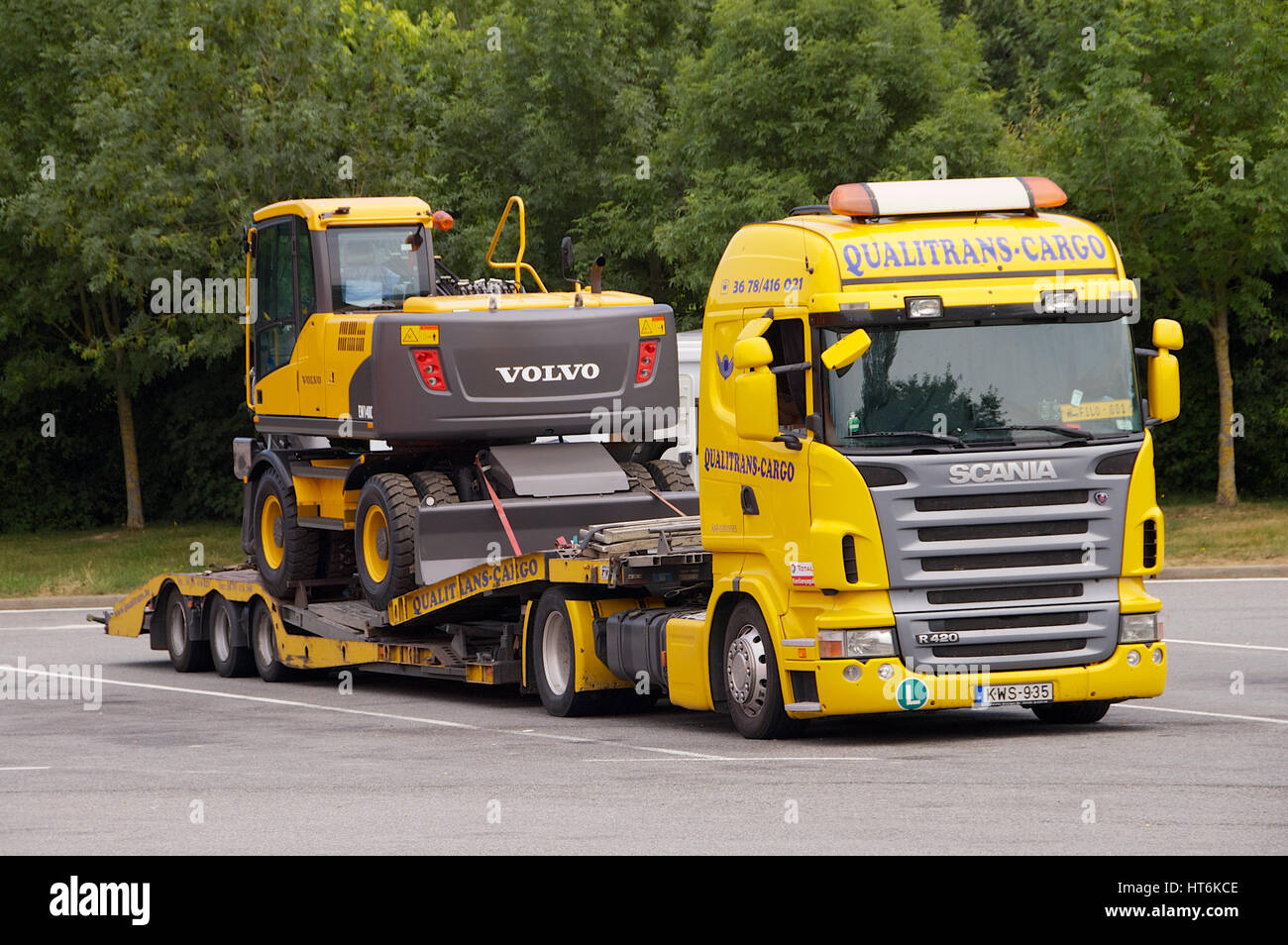 Scania truck hi-res stock photography and images - Alamy