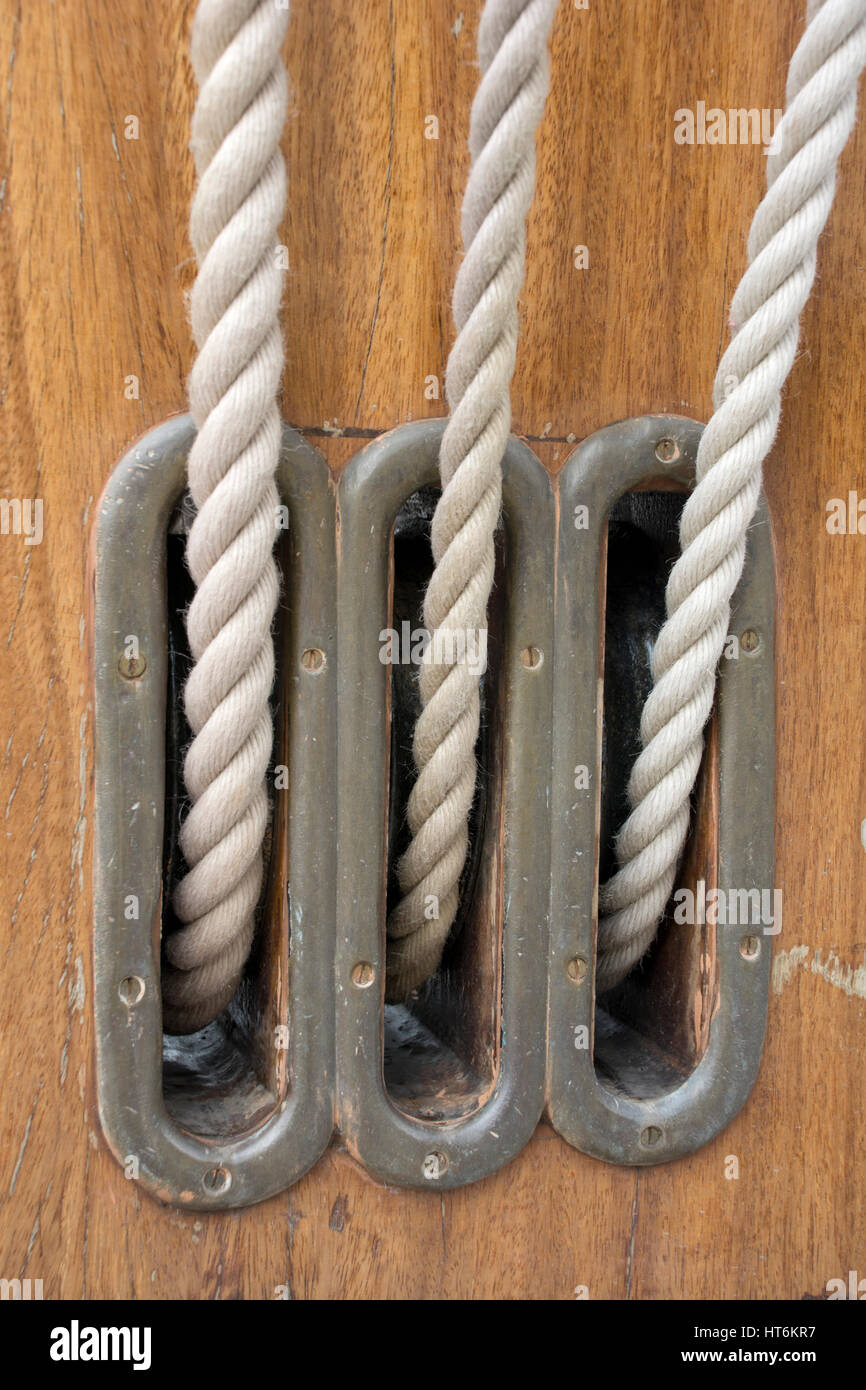 Three rope hi-res stock photography and images - Alamy