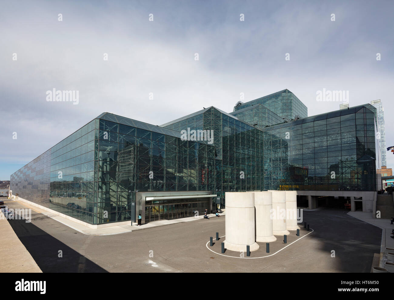 Jacob K. Javits Convention Center, Manhattan, New York City, USA Stock ...