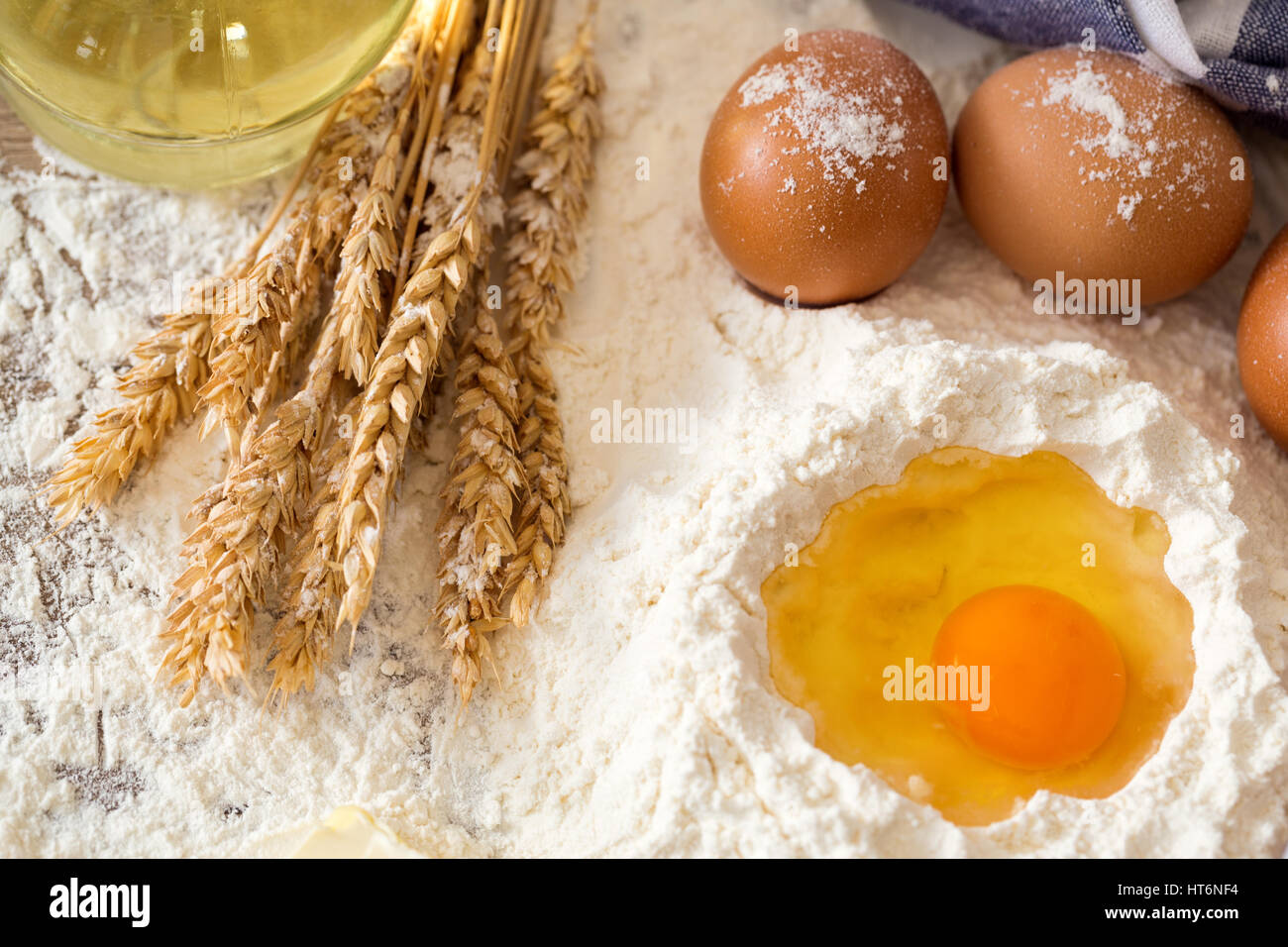 prepared ingredients for baking cakes Stock Photo - Alamy