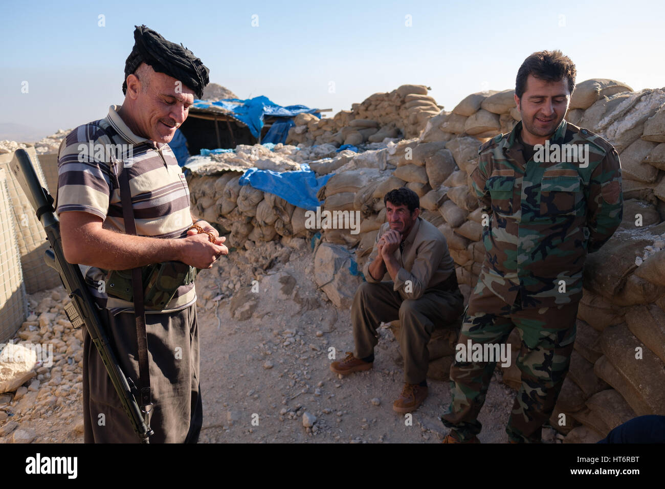 Kudish Peshmerga fighters on the front line with isis during Mosul ...