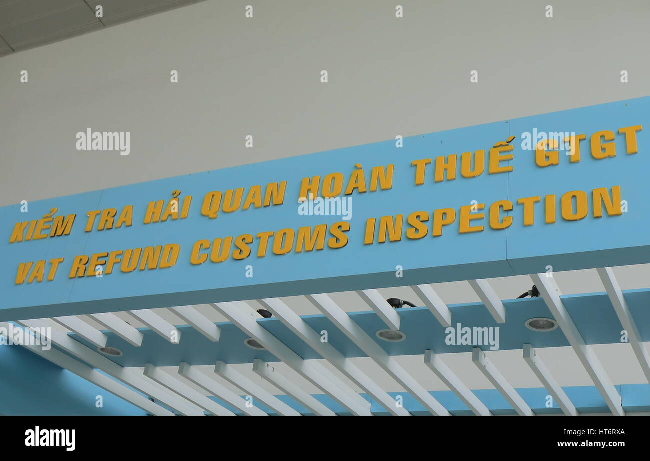 Customs inspection hi-res stock photography and images - Alamy