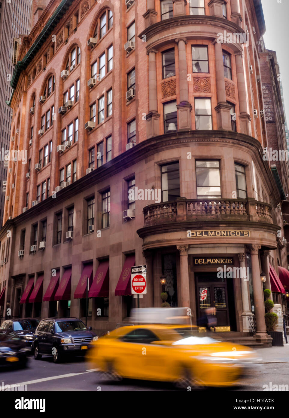 Delmonicos restaurant hi-res stock photography and images - Alamy