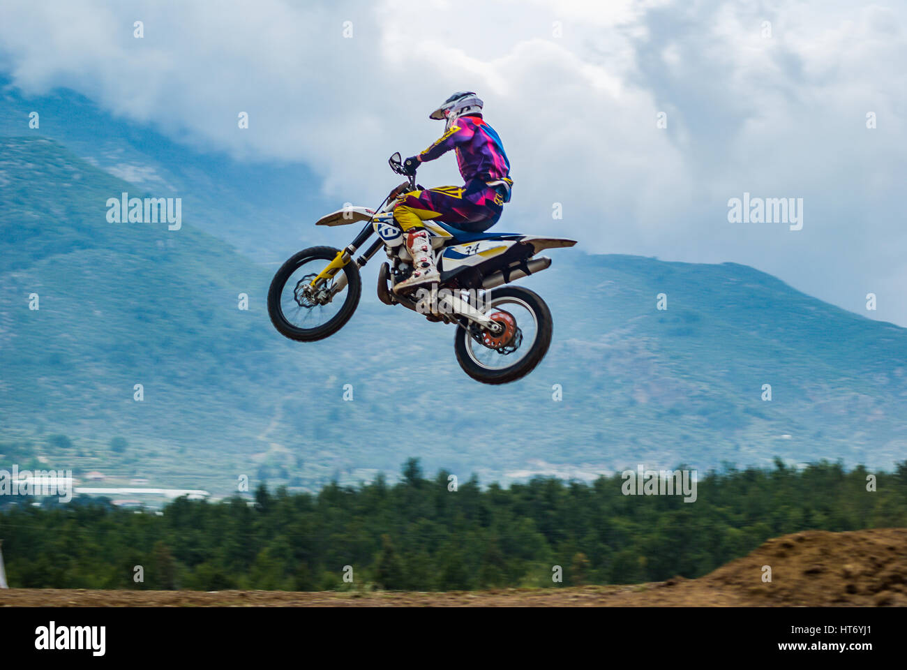 Flying motorcycle hi-res stock photography and images - Alamy