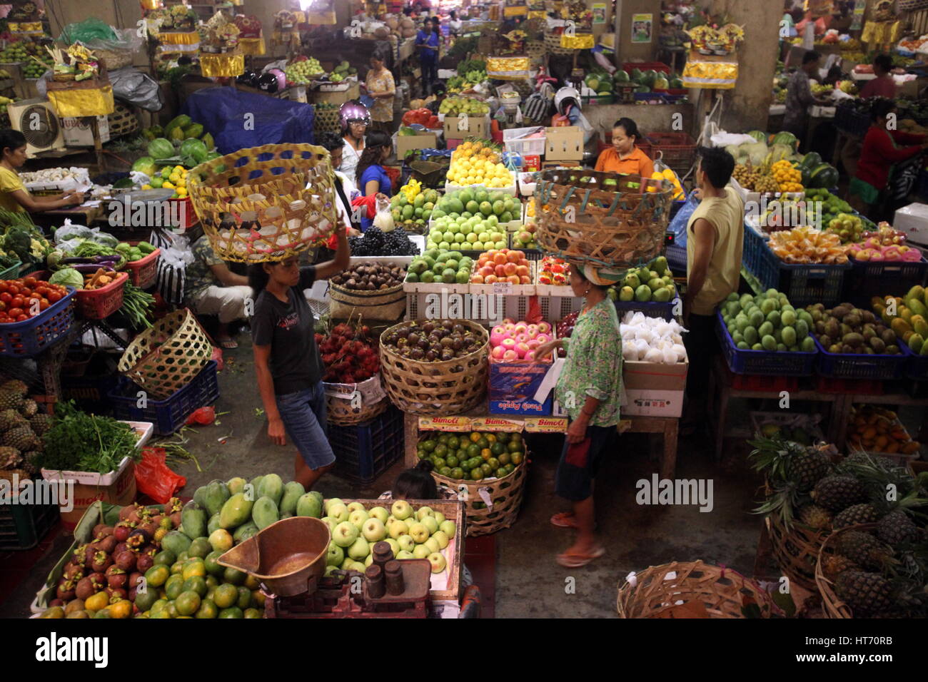 Denpasar pasar badung market hi-res stock photography and images - Alamy