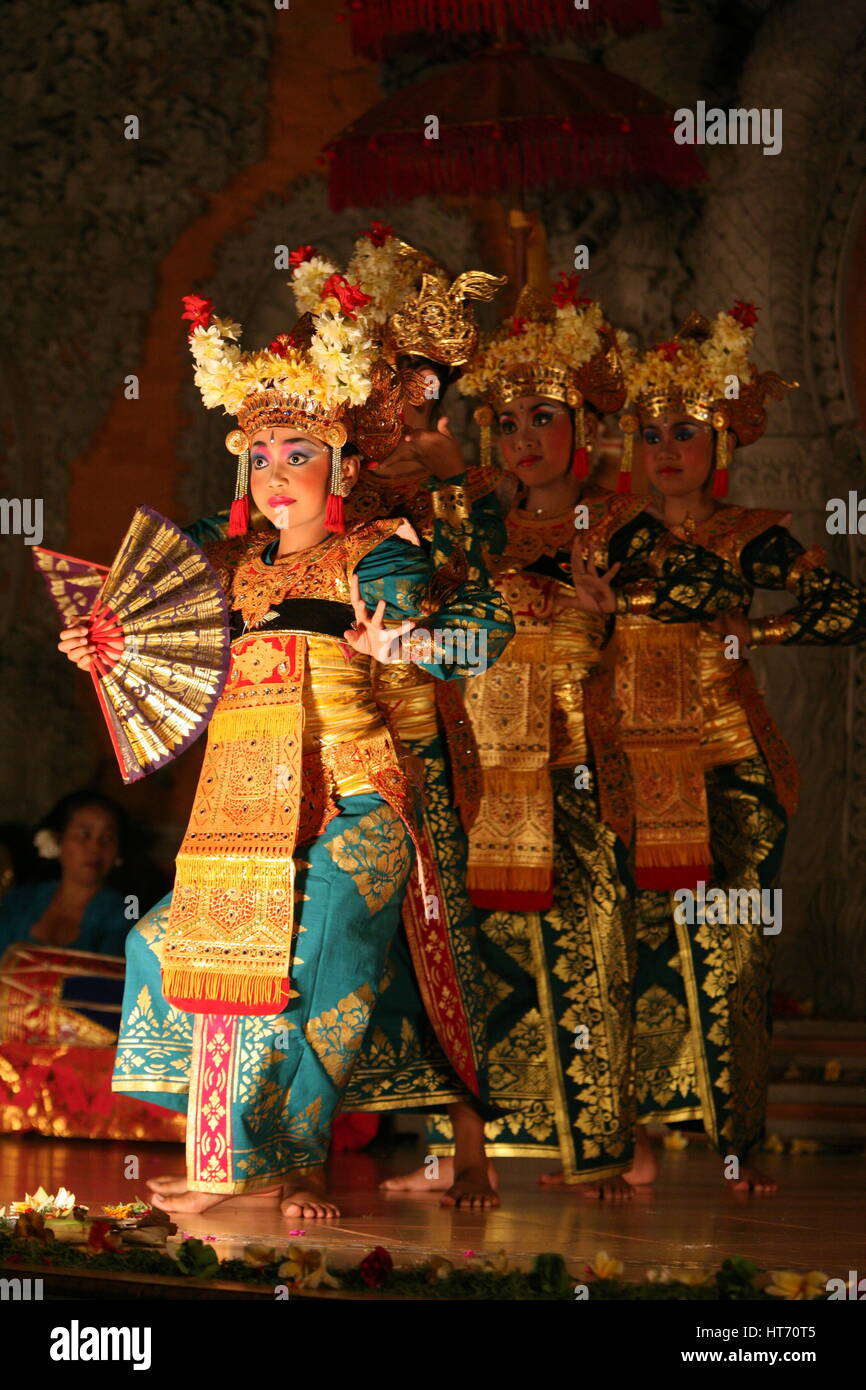 traditional Bali Dance in the town of Ubud of the island Bali in ...
