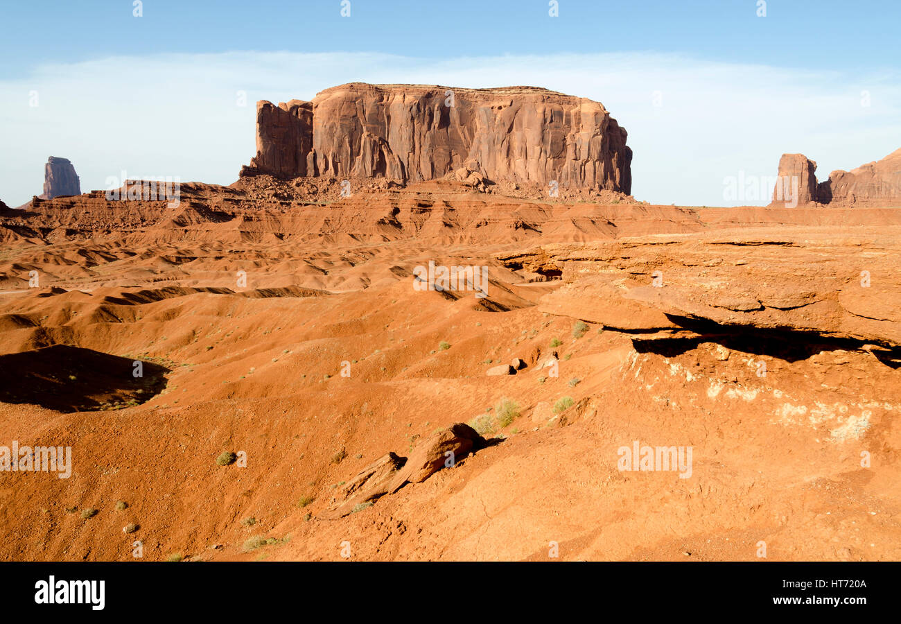 Extreme landscape of Monument Valley in Utah Stock Photo - Alamy
