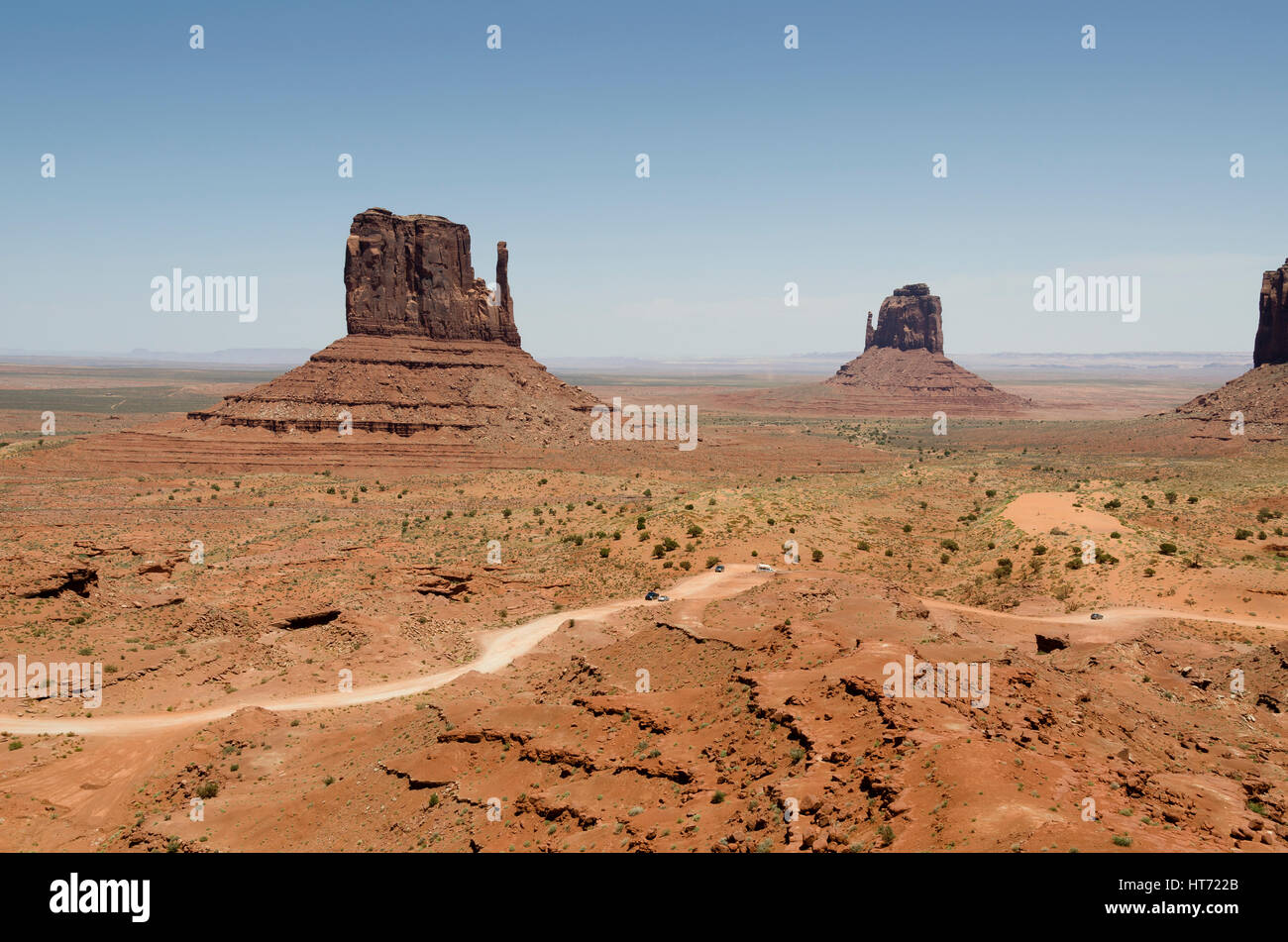 Extreme landscape of Monument Valley in Utah Stock Photo - Alamy