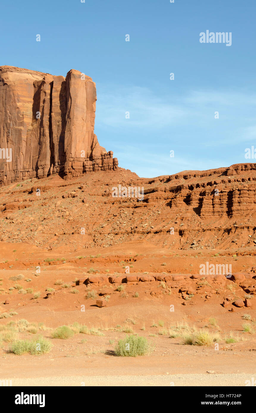 Extreme landscape of Monument Valley in Utah Stock Photo - Alamy