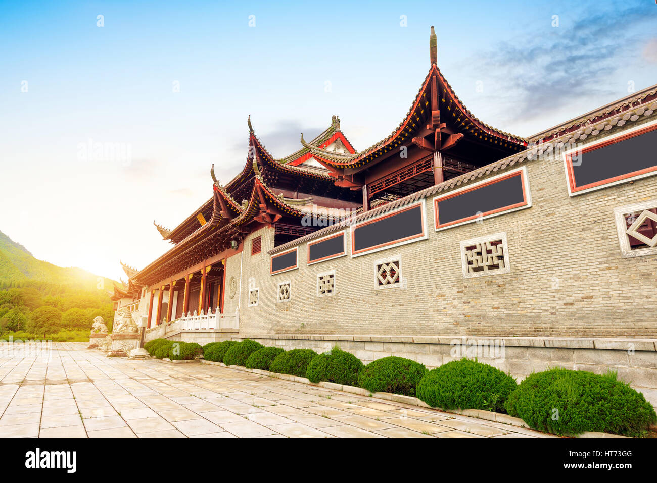 chinese traditional building structure in a temple Stock Photo - Alamy