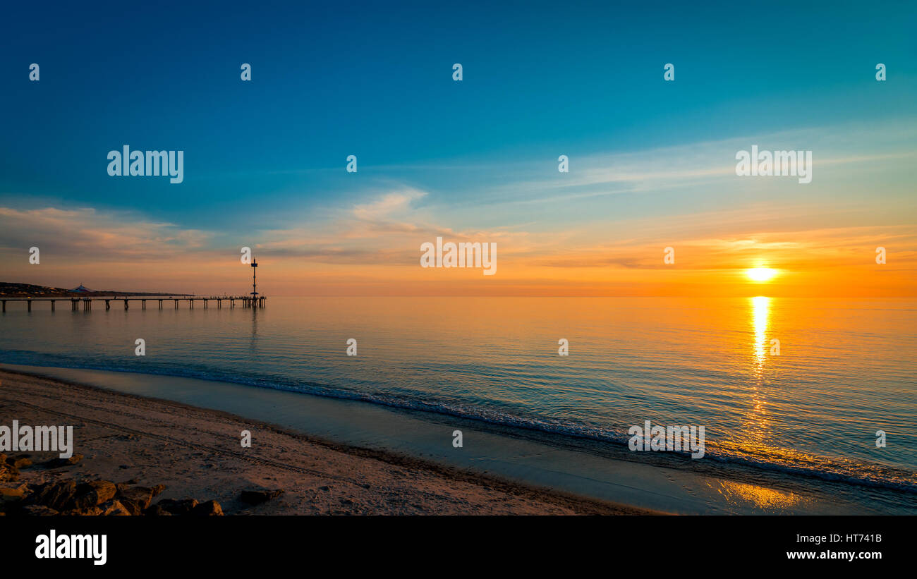 Sunset over the ocean viewed from Brighton Beach, South Australia Stock ...