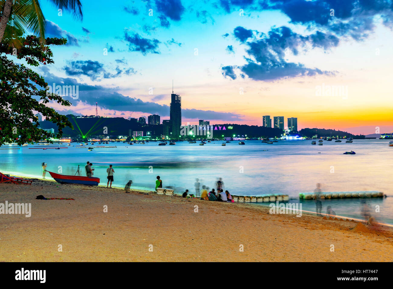 Pattaya beach hi-res stock photography and images - Alamy